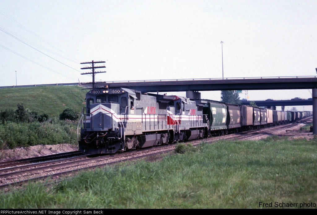 LMX 8500 and 8520 Northbound